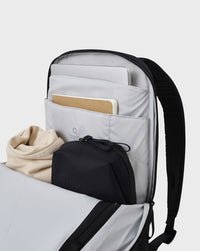 Urth Norite 24L Modular Backpack | Urth US